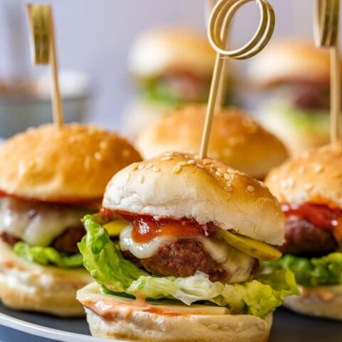 Mini Cheeseburgers Recipe – Appetizer Addiction