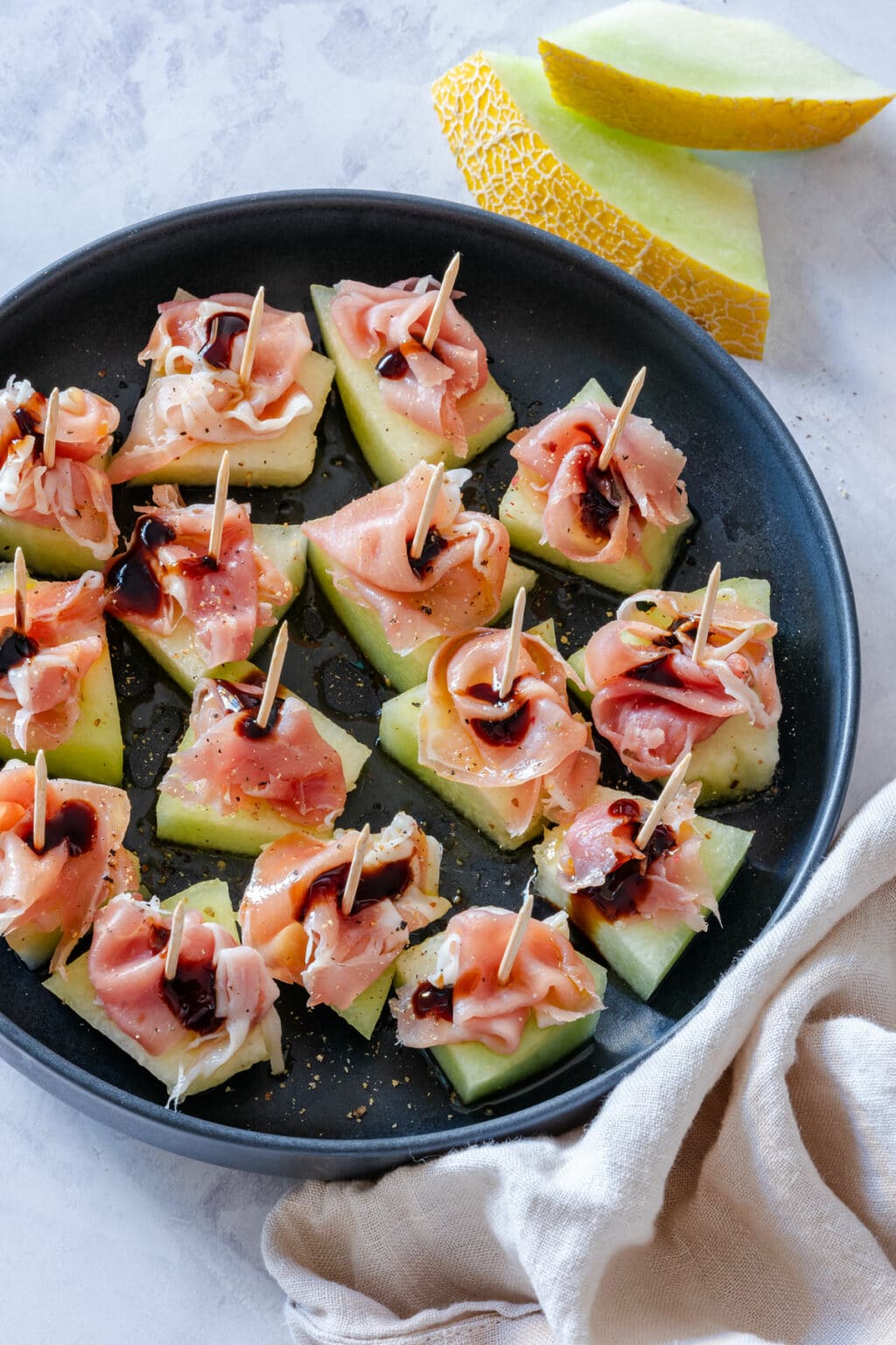 Prosciutto and Melon Appetizers - Appetizer Addiction