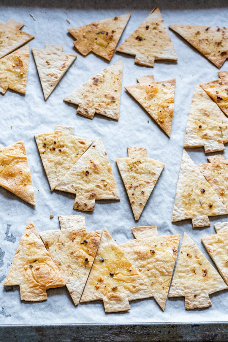 Christmas Tree Tortilla Chips – Appetizer Addiction