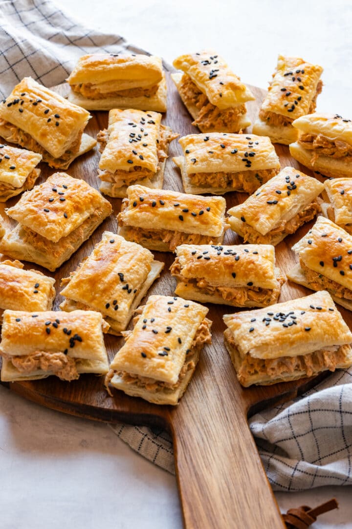 Sun-Dried Tomato Chicken Puffs Recipe – Appetizer Addiction